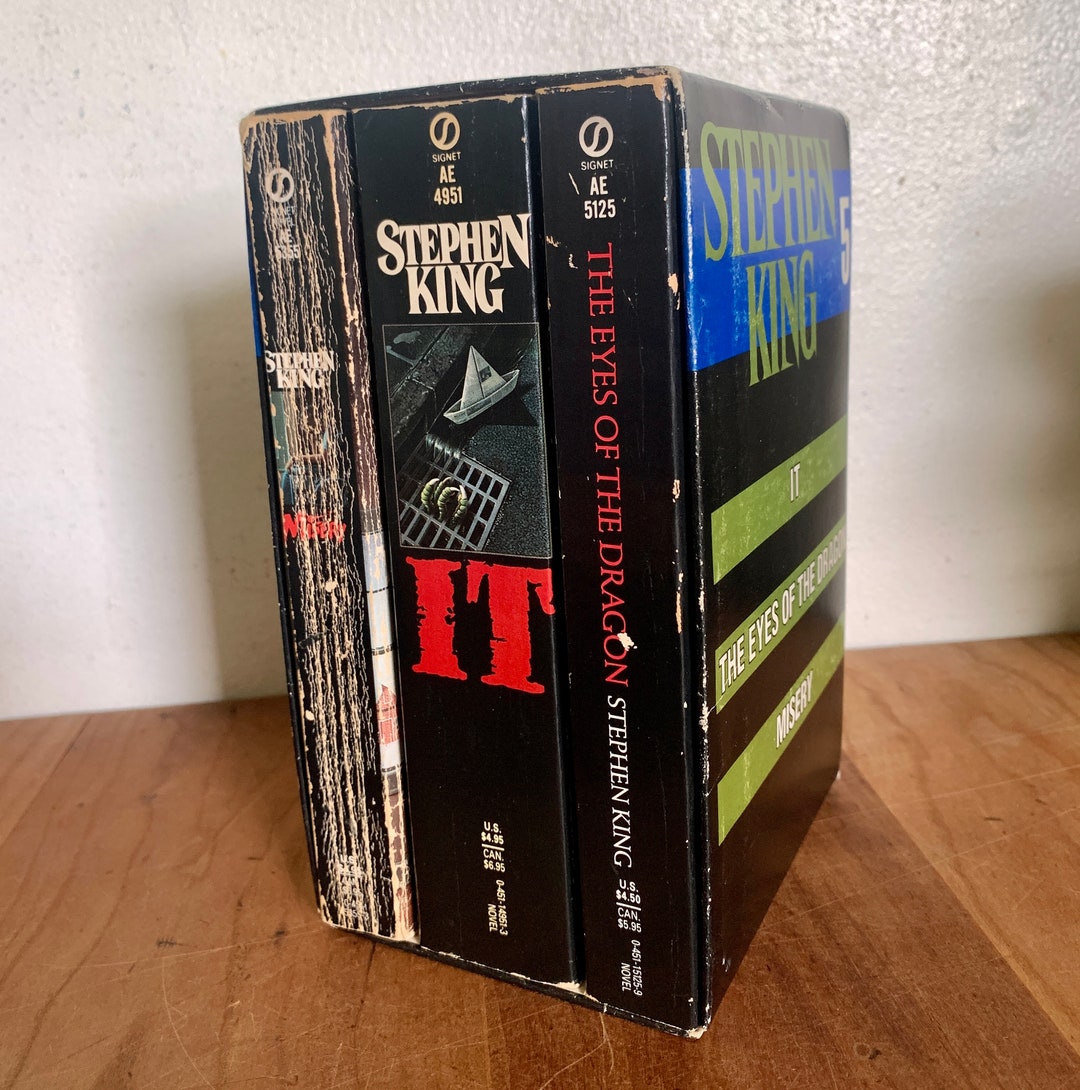 Vintage Stephen King Box Set, IT, Misery and the Eyes of the Dragon ...