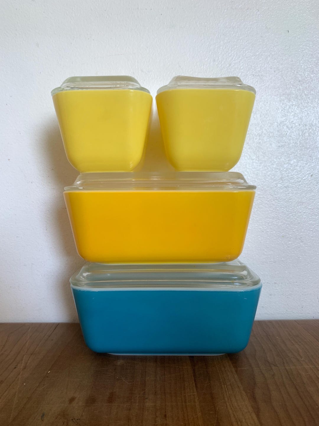Vintage Pyrex Primary Colors Refrigerator Dish Set: Mid-century Kitchen ...