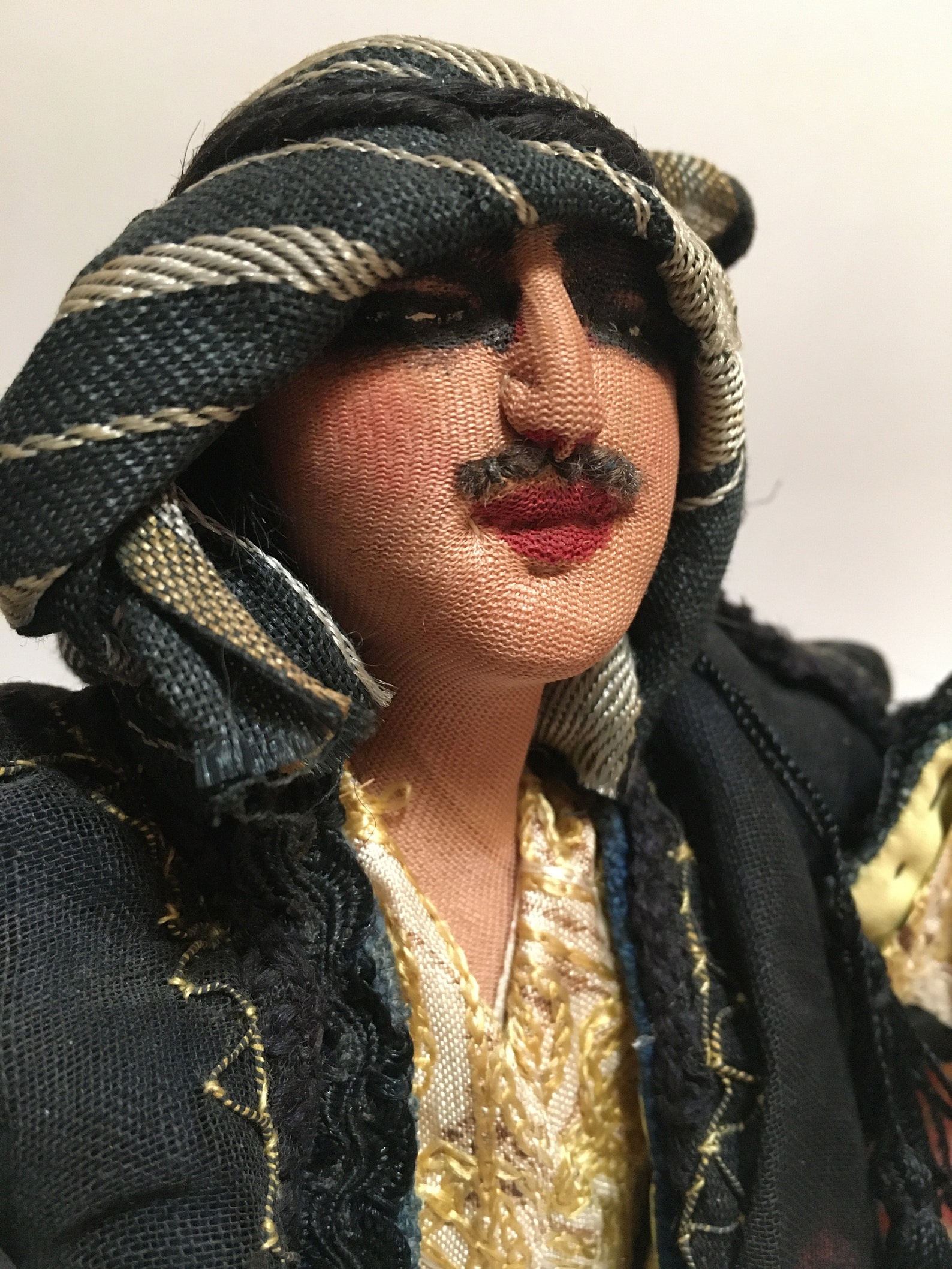 Bedouin Man Desert Dweller 1940s Sirwal to Kufiya | Aleksandra ...