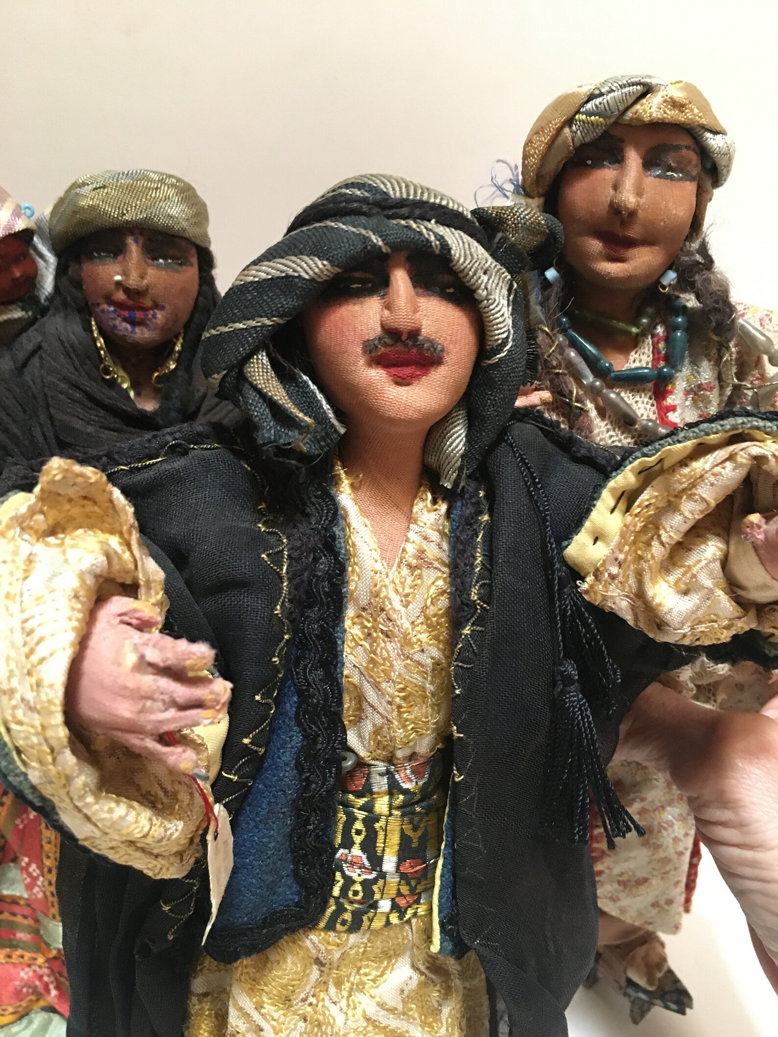 Bedouin Man Desert Dweller 1940s Sirwal to Kufiya | Aleksandra ...