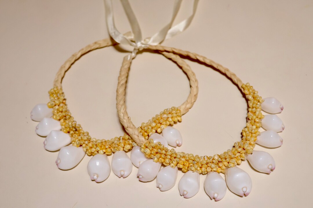 Tahitian Hula Necklace Shell Lei Accessories 2 Pieces Cowrie & - Etsy