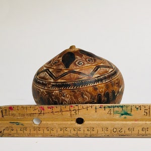 Quecha Storytelling Gourd Art Cultural Tradition In The | Etsy