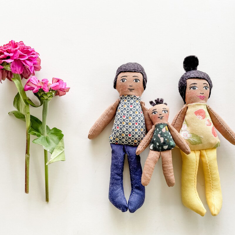 Dollhouse Family - Etsy