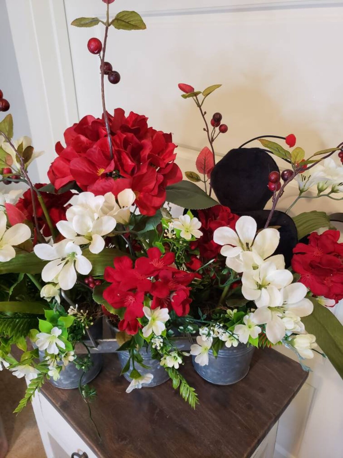 Geranium Centerpiece With Ladybug, Summer Center Piece, Red Geranium ...
