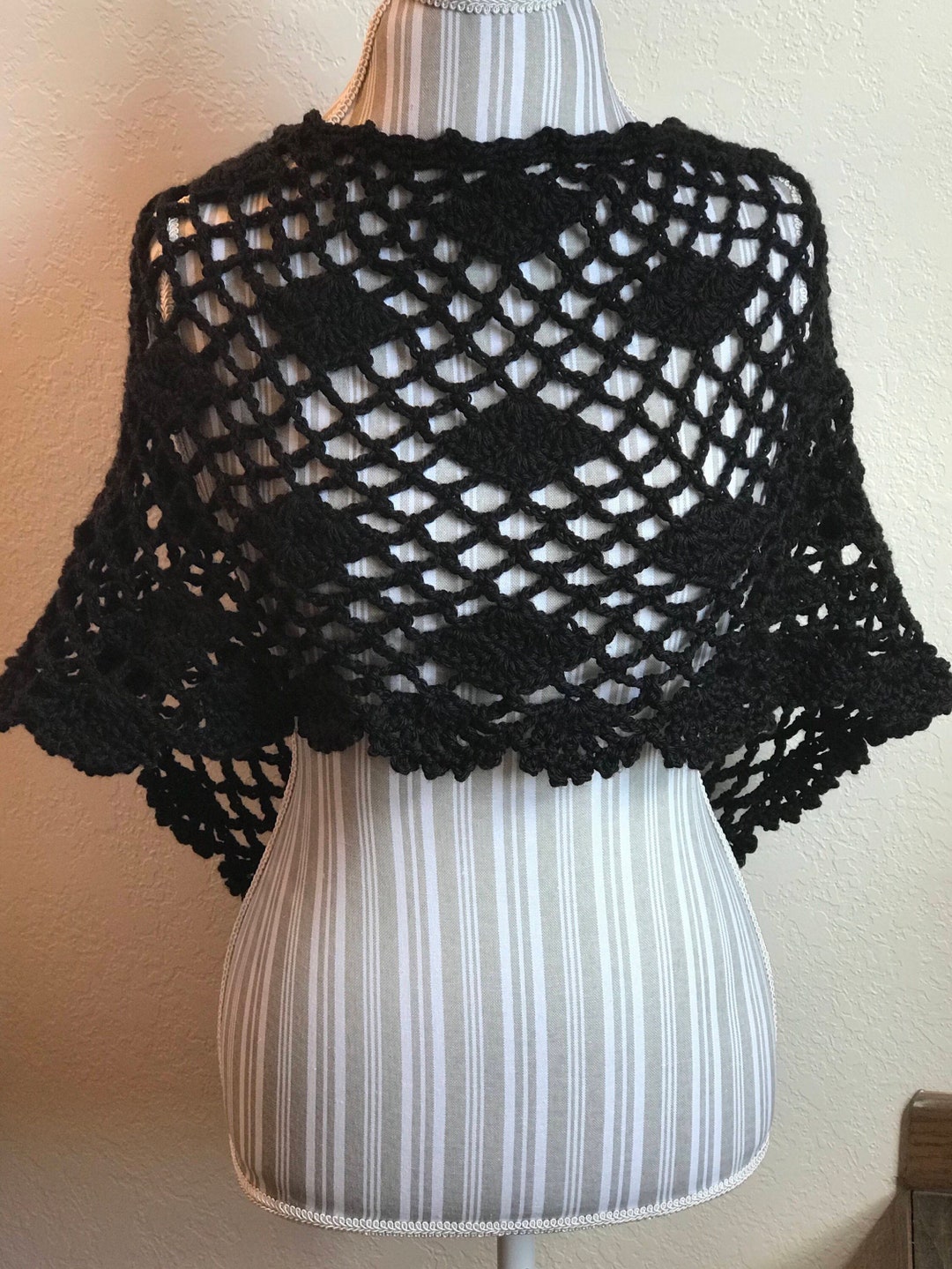 Easy Crochet Project Poncho Pattern (PDF Download) - Etsy