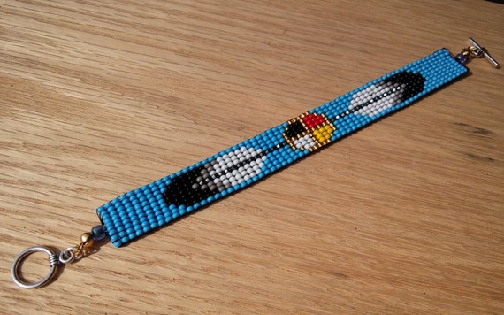 Medicine Wheel. Feather Design. Eagle Feather. | Etsy
