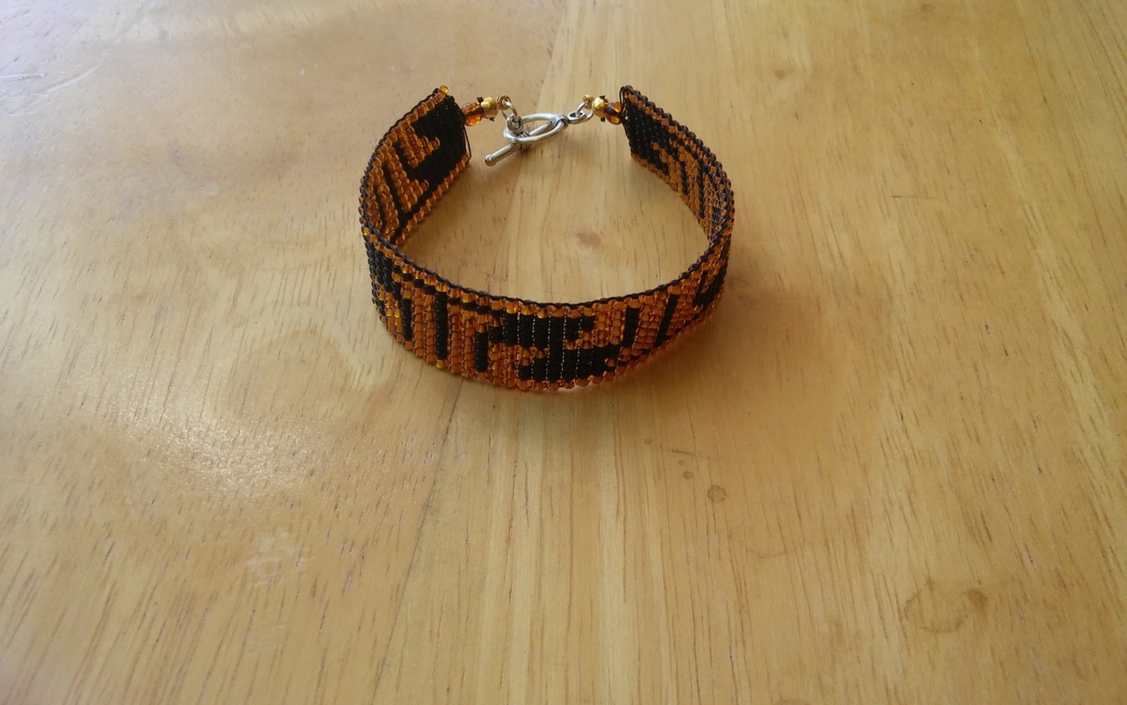 FROG PAW Frog Foot YUROK Basket Weave Design Loomed Beaded | Etsy