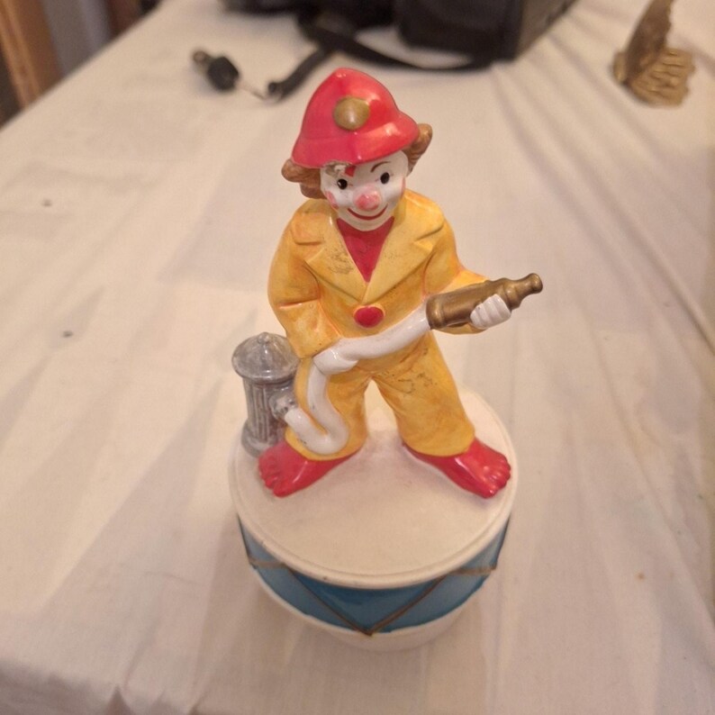 Vtg Goham Ceramic Fireman Fire Fighter Clown Musical Figurine Moving ...