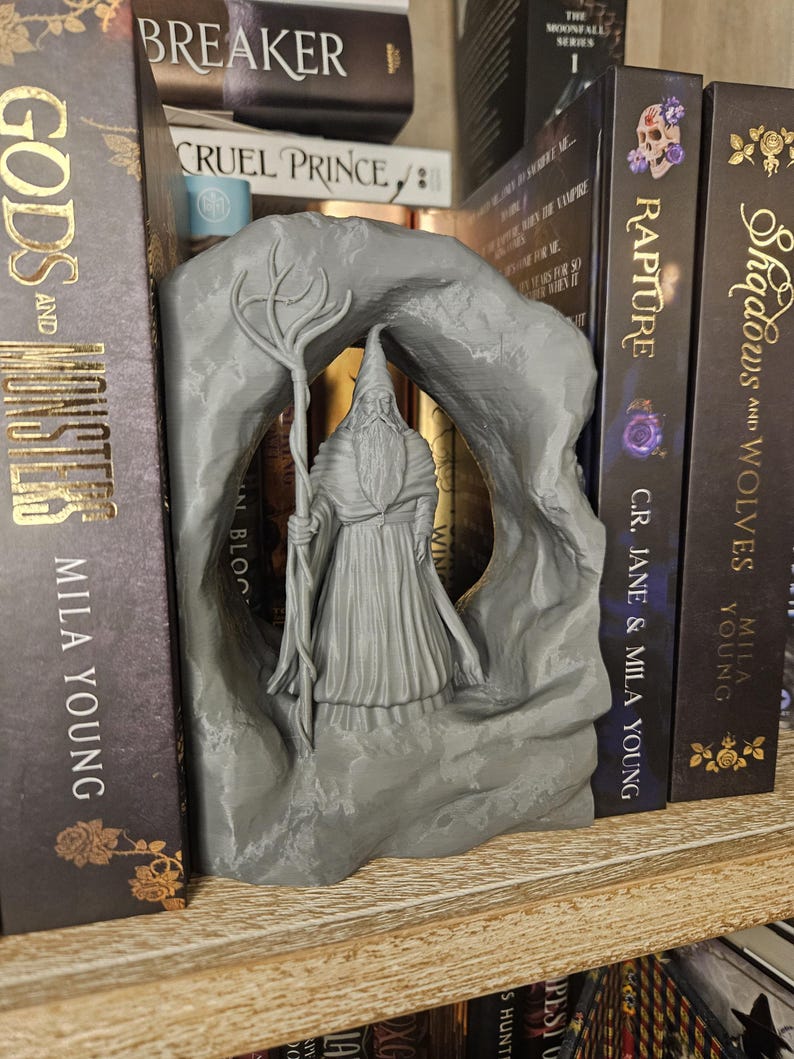 Wizard's Lair Book Nook – Mystical Cave Library for Enchanted Shelves ...
