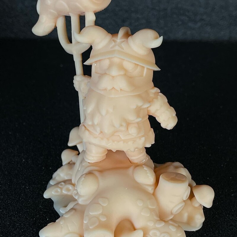 Falin Dungeon Meshi Figure - Etsy