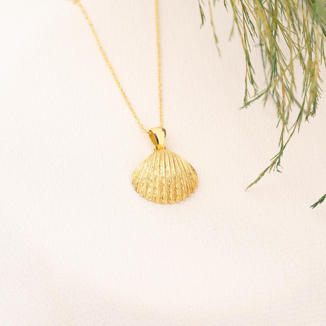 14K Gold Sea Shell Necklace Sea Shell Necklace for Her Sea Shell ...
