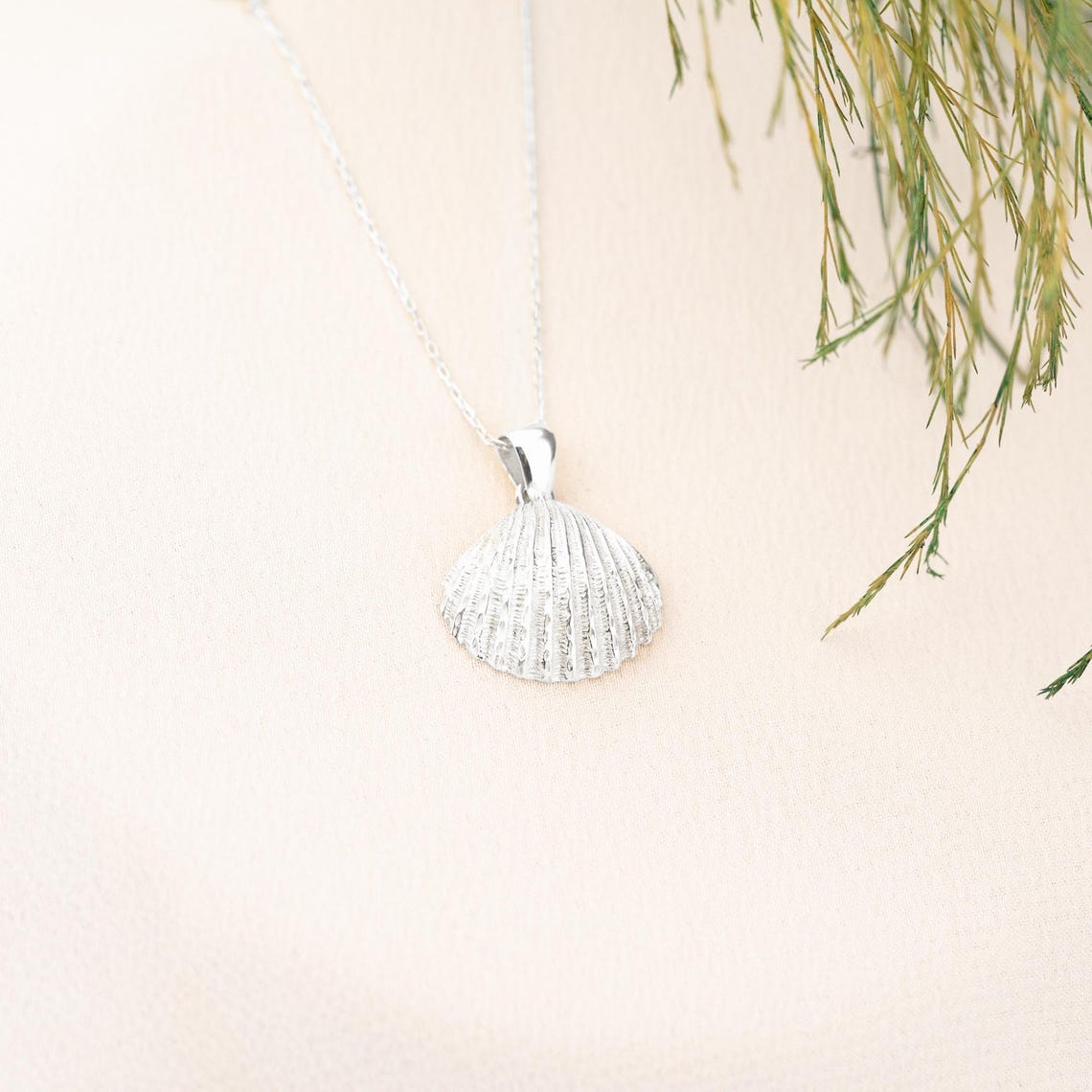 14K Gold Sea Shell Necklace Sea Shell Necklace for Her Sea Shell ...