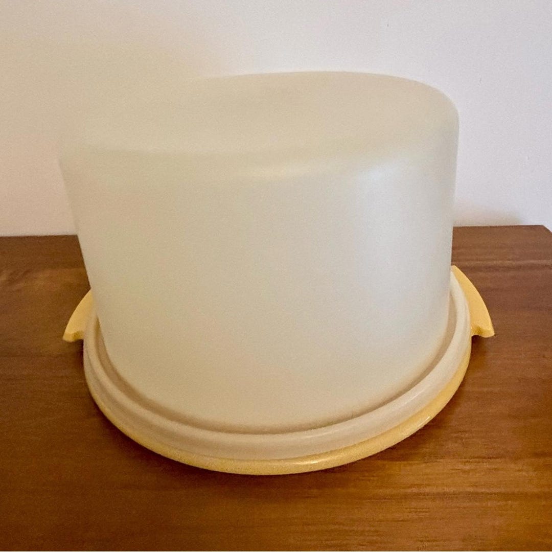 Vintage Tupperware Cake Keeper Harvest Yellow Base - Etsy