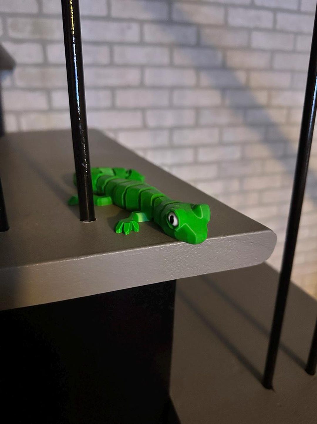 Flexible Articulated Gecko, 3D Printed Gecko, Unique Desk Decor ...