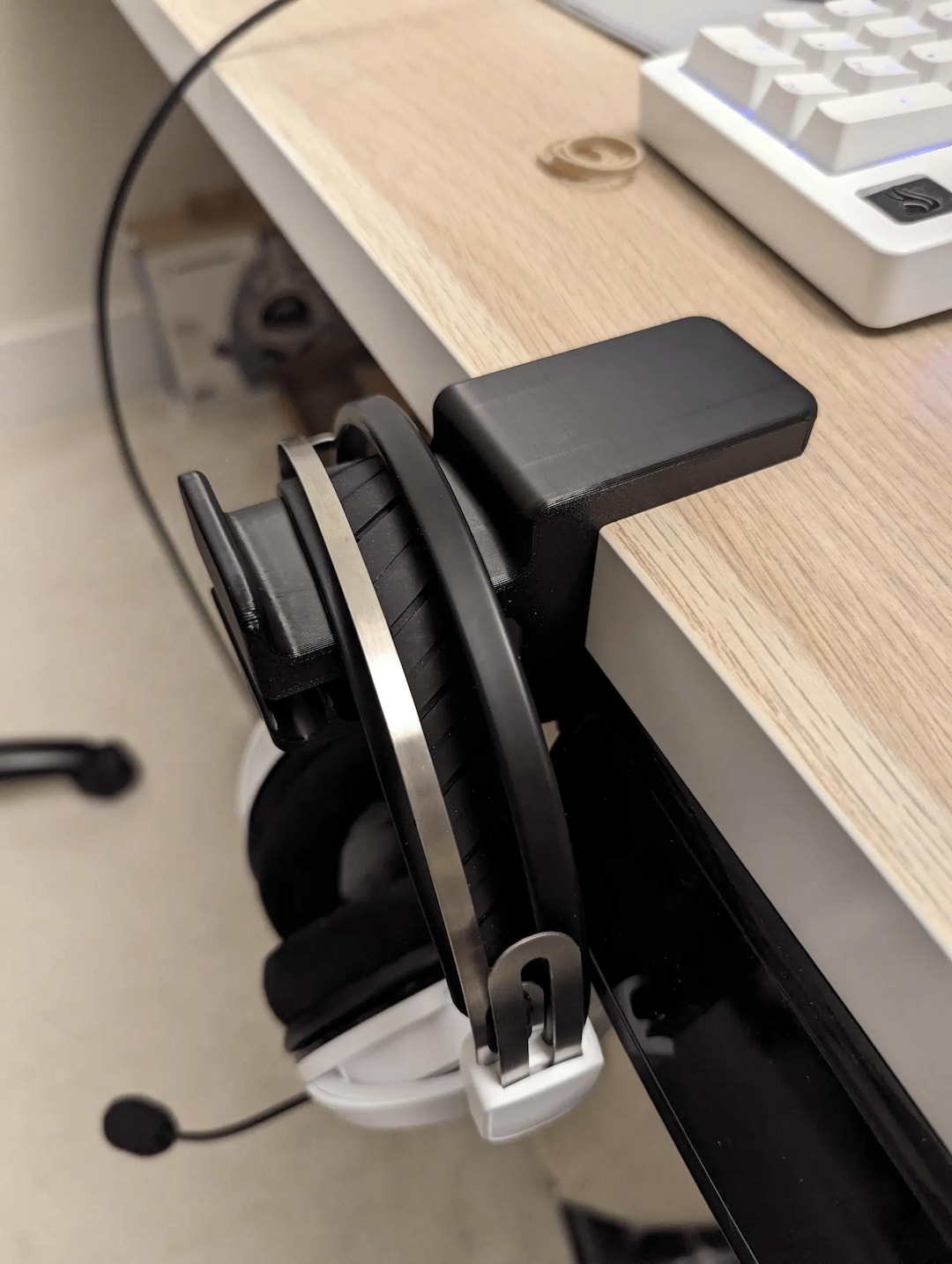 Adjustable Headphone Clamp – 3D Printed Desk Mount – Space-saving ...