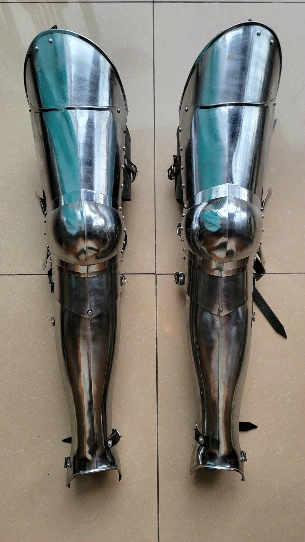 Handmade Medieval Chevalier Armor Cuisses Poleyn Greaves Authentic ...