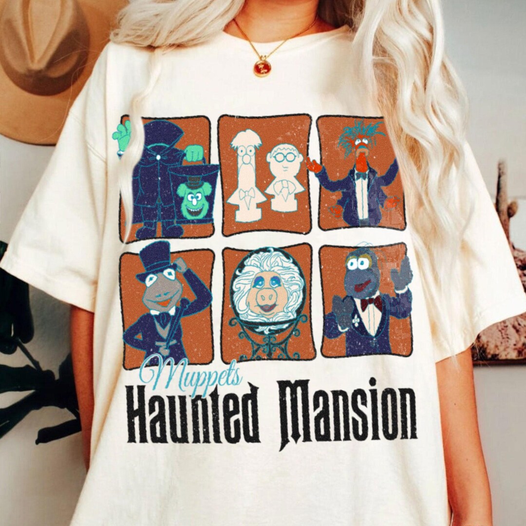 Muppets Kermit Frog Friend Haunted Mansion Comfort Color Shirt, Spooky ...