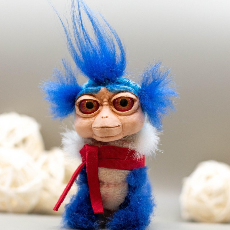 Labyrinth Worm - Etsy