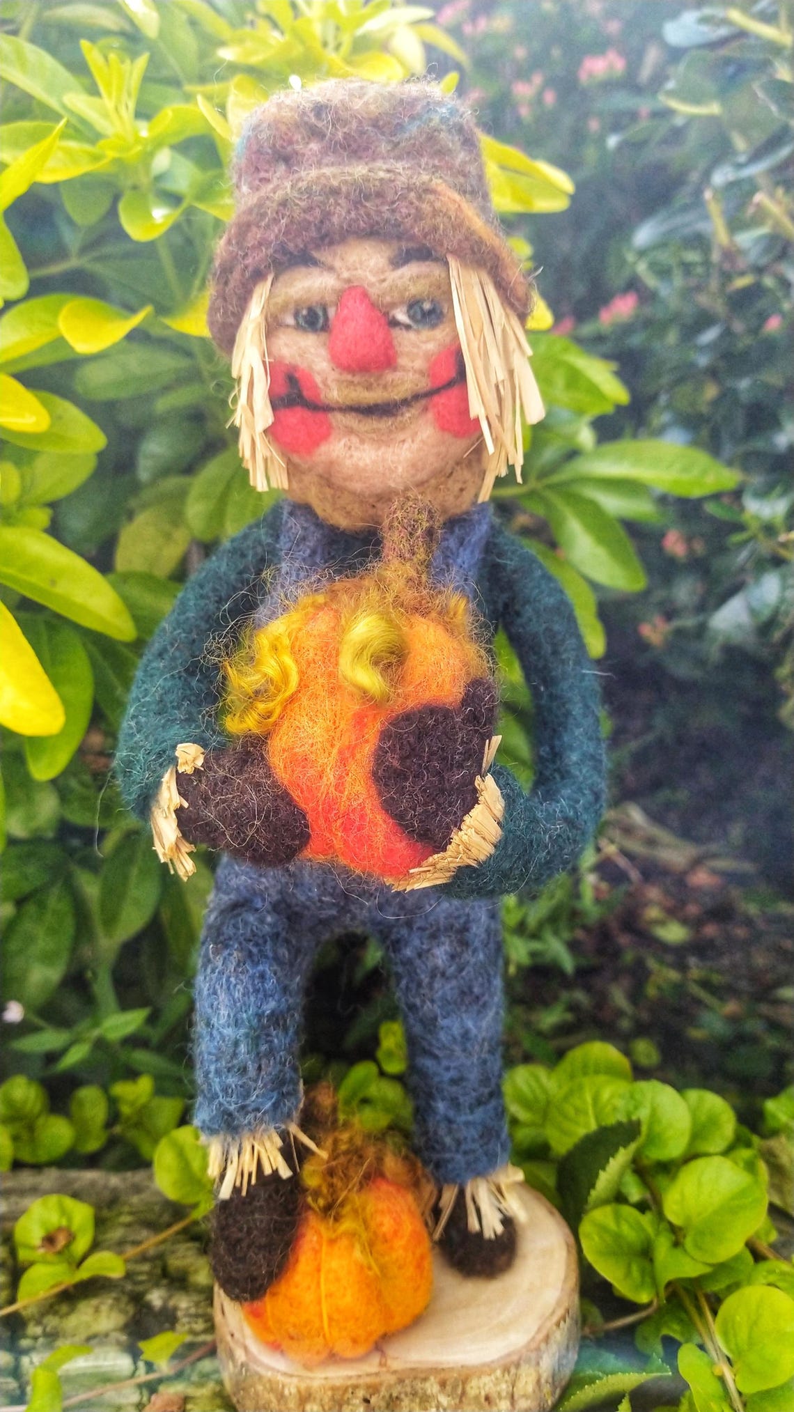 Scarecrow Wool Sculpture Scarecrow Figurine Fall Decor Thanksgiving Art ...