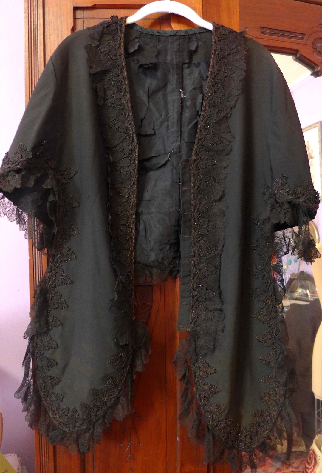 Black Antique Original 1880s Beaded Lace Trimmed Victorian Dolman ...