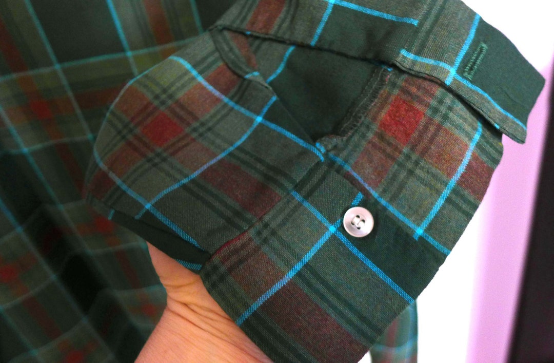 Vintage Long Sleeved Green Rust Turquoise Plaid Rayon Shirt, Mens Size ...