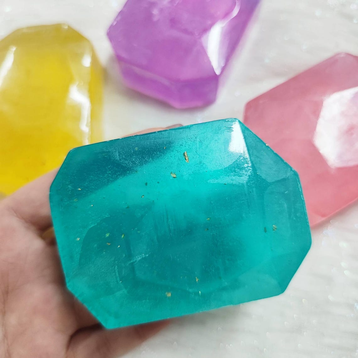 Diamond Handmade Soap, Transparent Organic Bar Soap, Scented Colorful ...