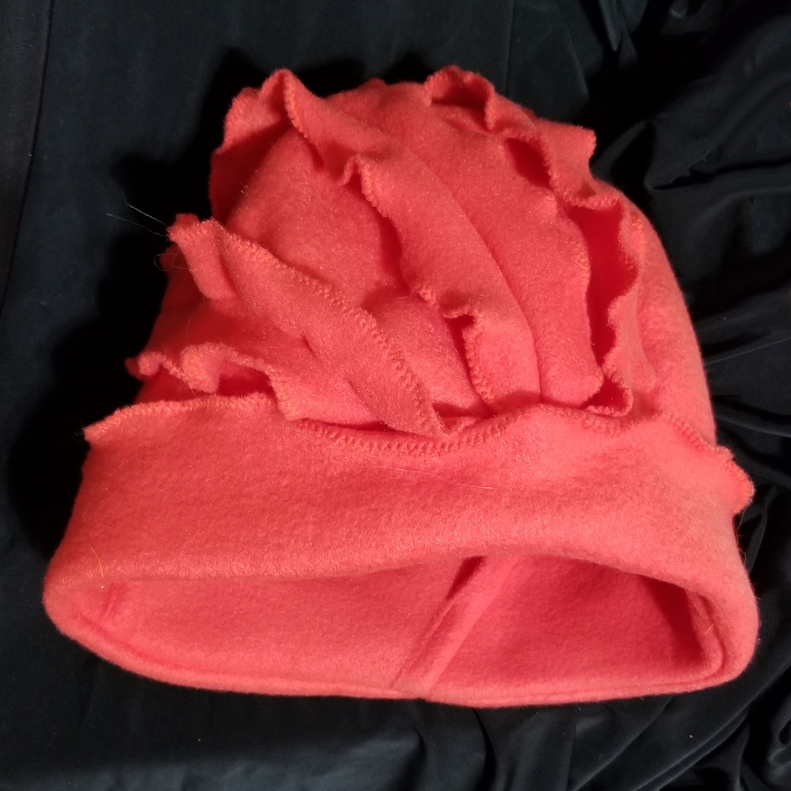 PATTERN Ruffled Cloche Hat for Fleece, Size M for 22" Head - Etsy