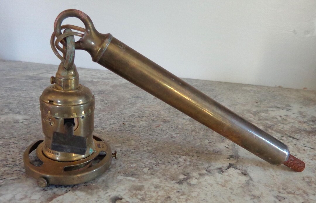 Vintage Leviton Turn Key Electric Socket Hubbell Fitter Ring & Brass ...