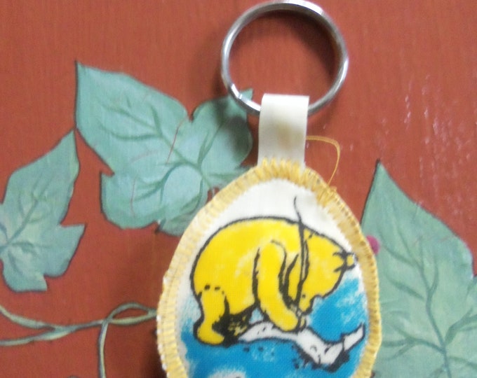 1974 Anne Wilkinson Designs World of Pooh Keychain Made in England - Etsy