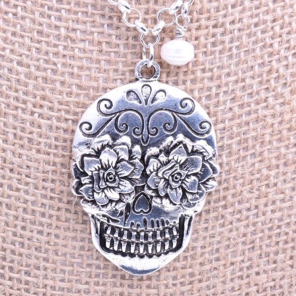 Sugar Skull Pendant - Etsy