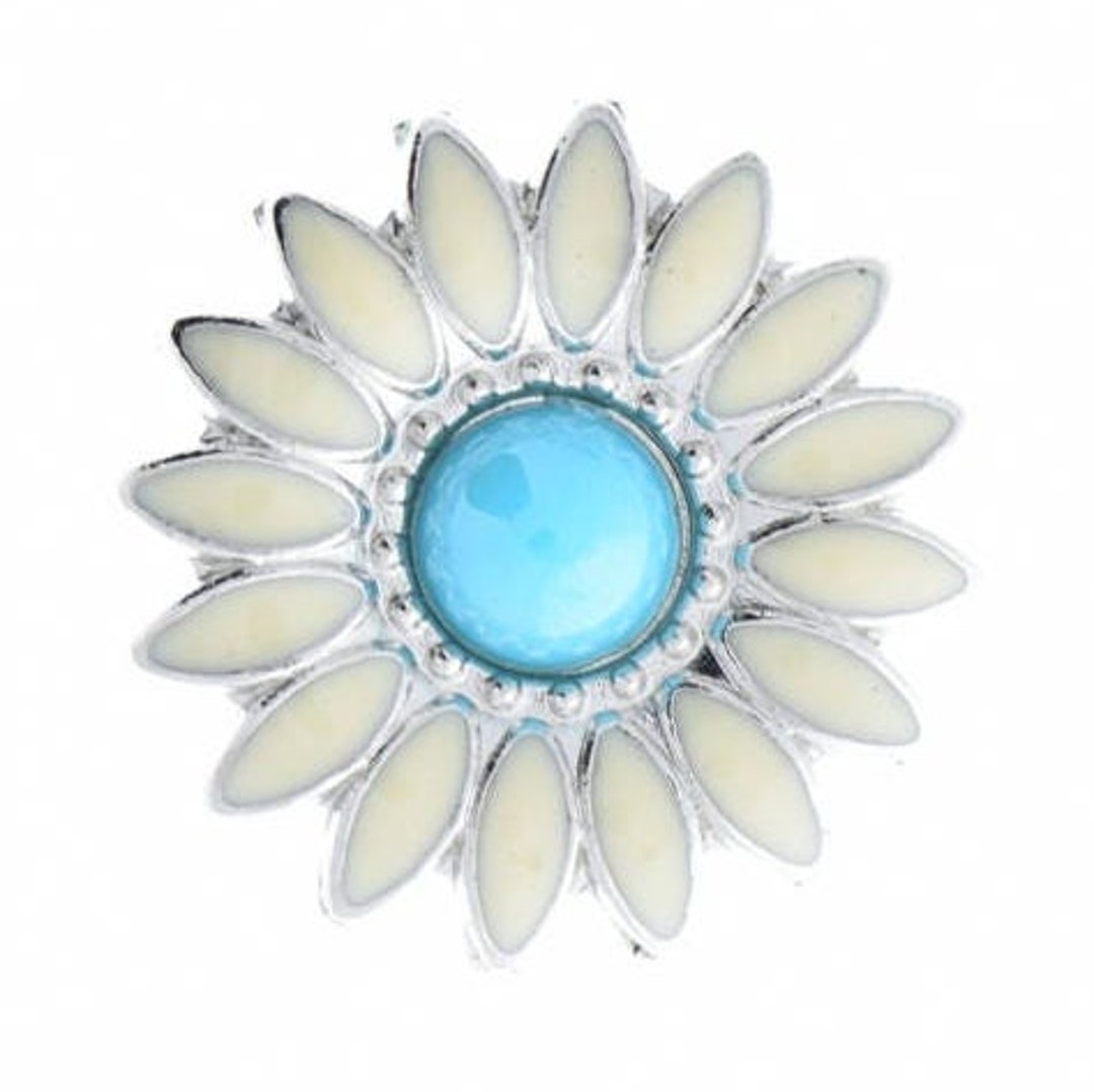 Daisy Sunflower Concho, .75 Inch Screw Back, Silver With White and ...