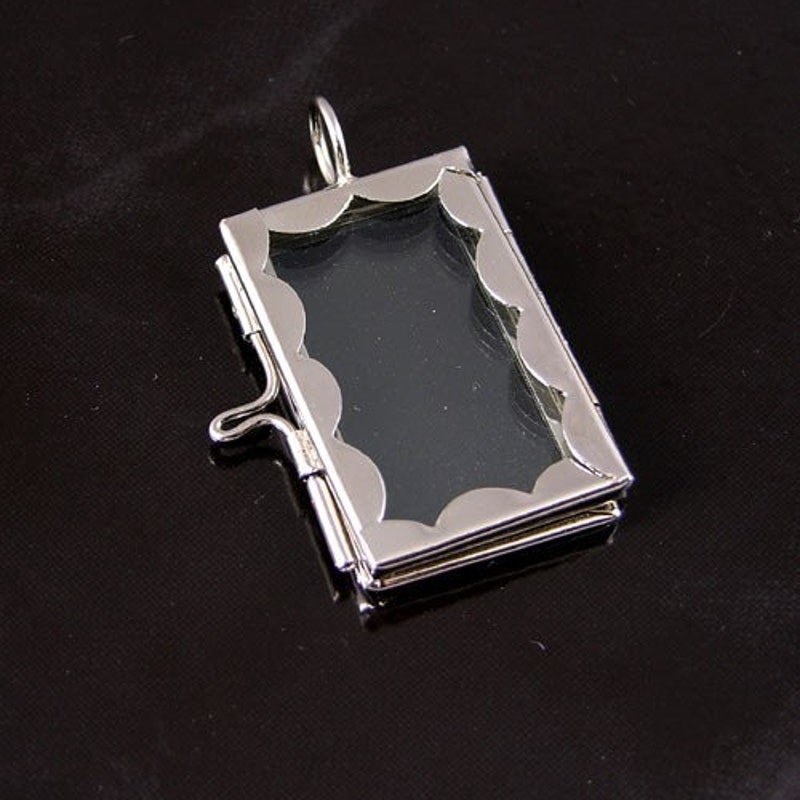 Picture Frame Pendant - Etsy