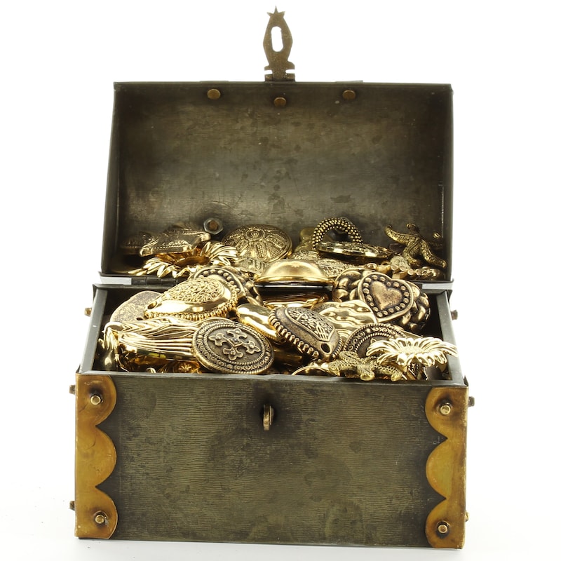 Gold Treasure Chest - Etsy