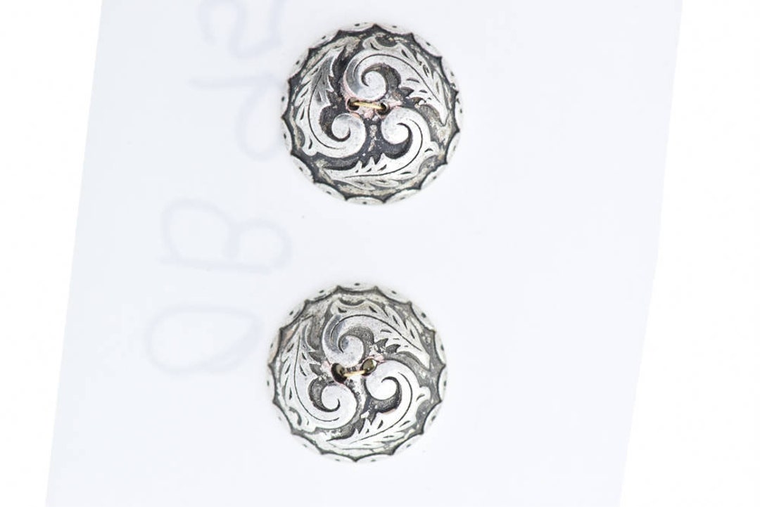 Leaf Button, Set of 4, 2 Hole, Plated, Antique Silver Finish, Pack of 4 ...