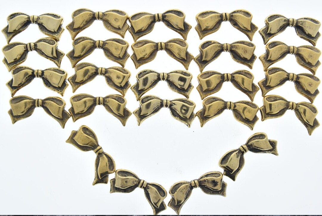 28mm Vintage Bow Beads, Classic Silver or Antique Gold, Pack of 24 - Etsy