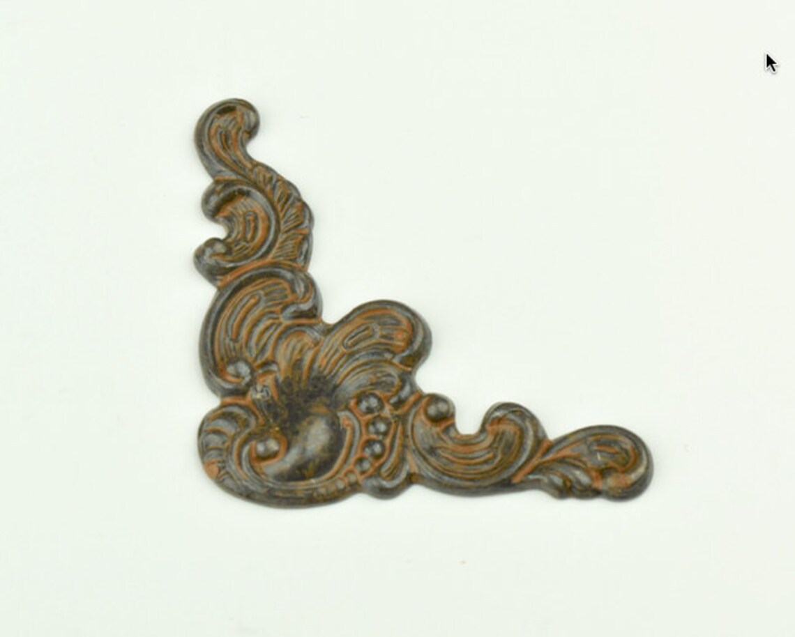 29mm Baroque Scrolled Corner for books frames and decor | Etsy