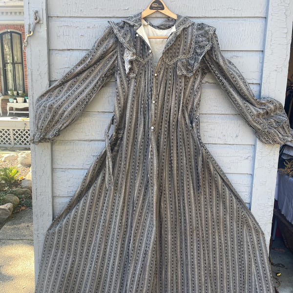 Victorian Work Dress - Etsy
