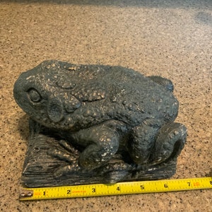 Vintage Discontinued Henri Studio Cast Stone Frog Toad Signed and Dated ...