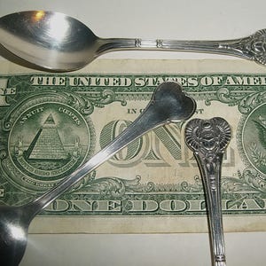 Egyptian SCARAB Beetle Demi Tasse Teaspoons Rogers Silverplate Old ...