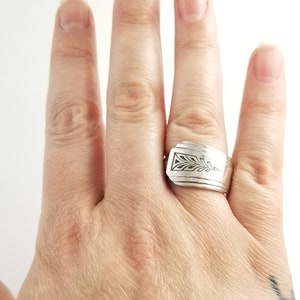Clarion Spoon Ring Upcycled Jewelry Vintage Silverware - Etsy