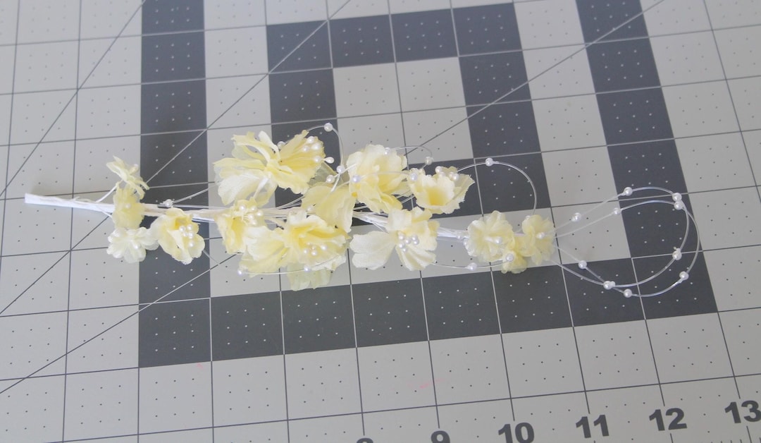5 Vintage Lemon Yellow Flower Blossoms With Faux Pearl Strands - Etsy