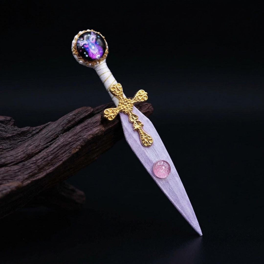 Crystal Fantasy Gothic Dagger: Cosplay Display, Table Decoration, Gift ...