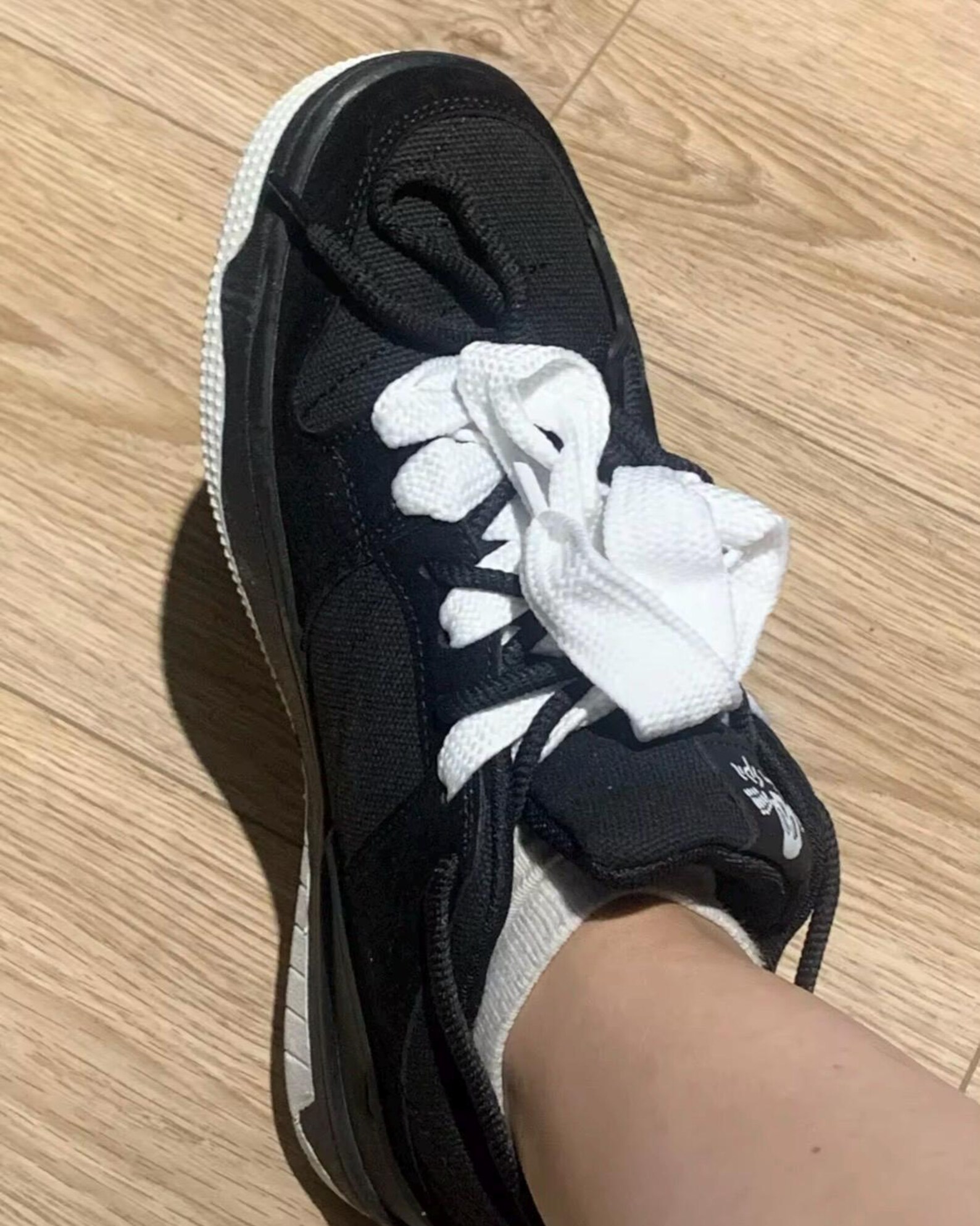 Vintage Baggy Unknown Affliction Brand Chunky DC 2000s Y2K Vans ...