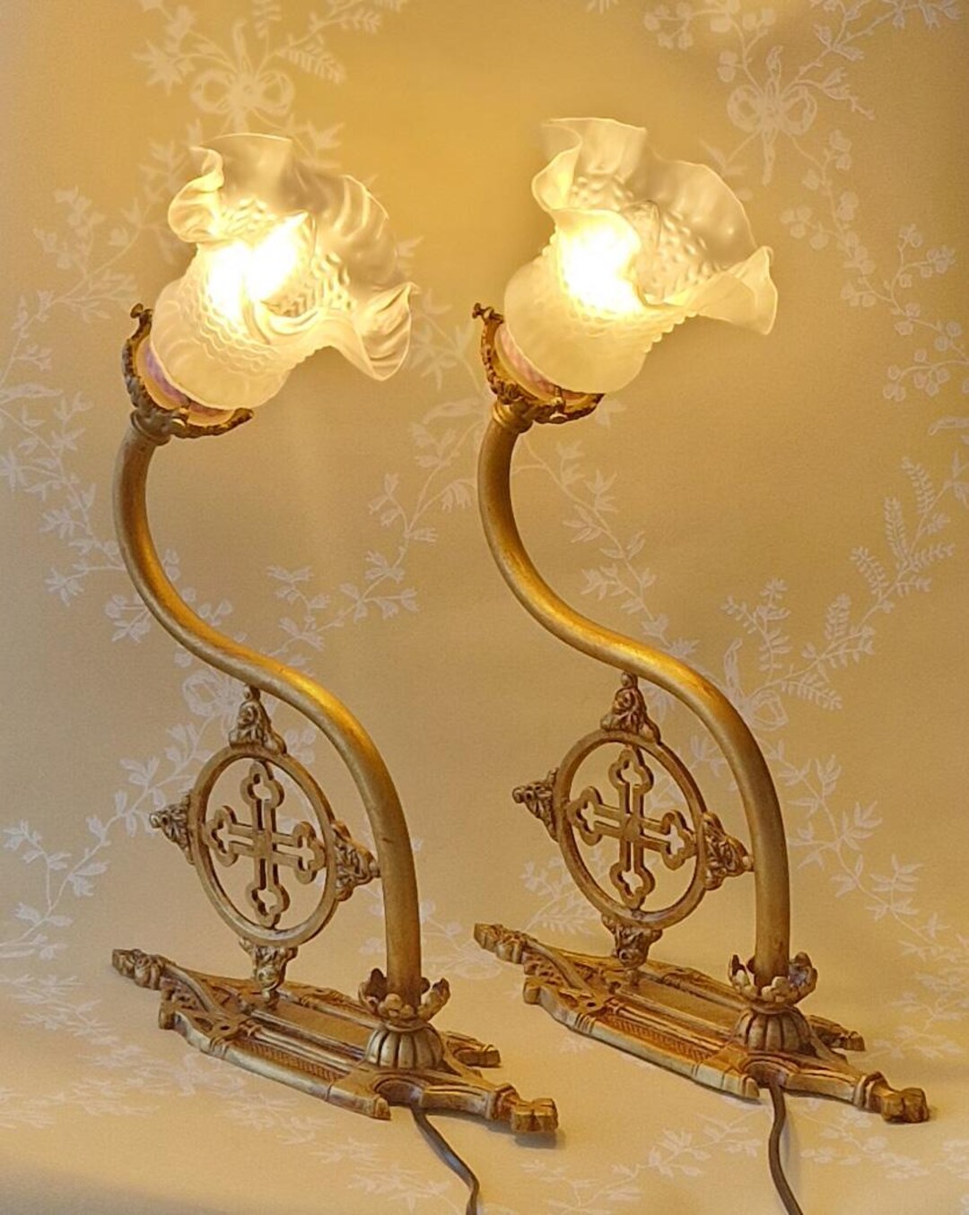 Beautiful Pair of Antique Wall Lamps With Glass Flower Shades - Etsy