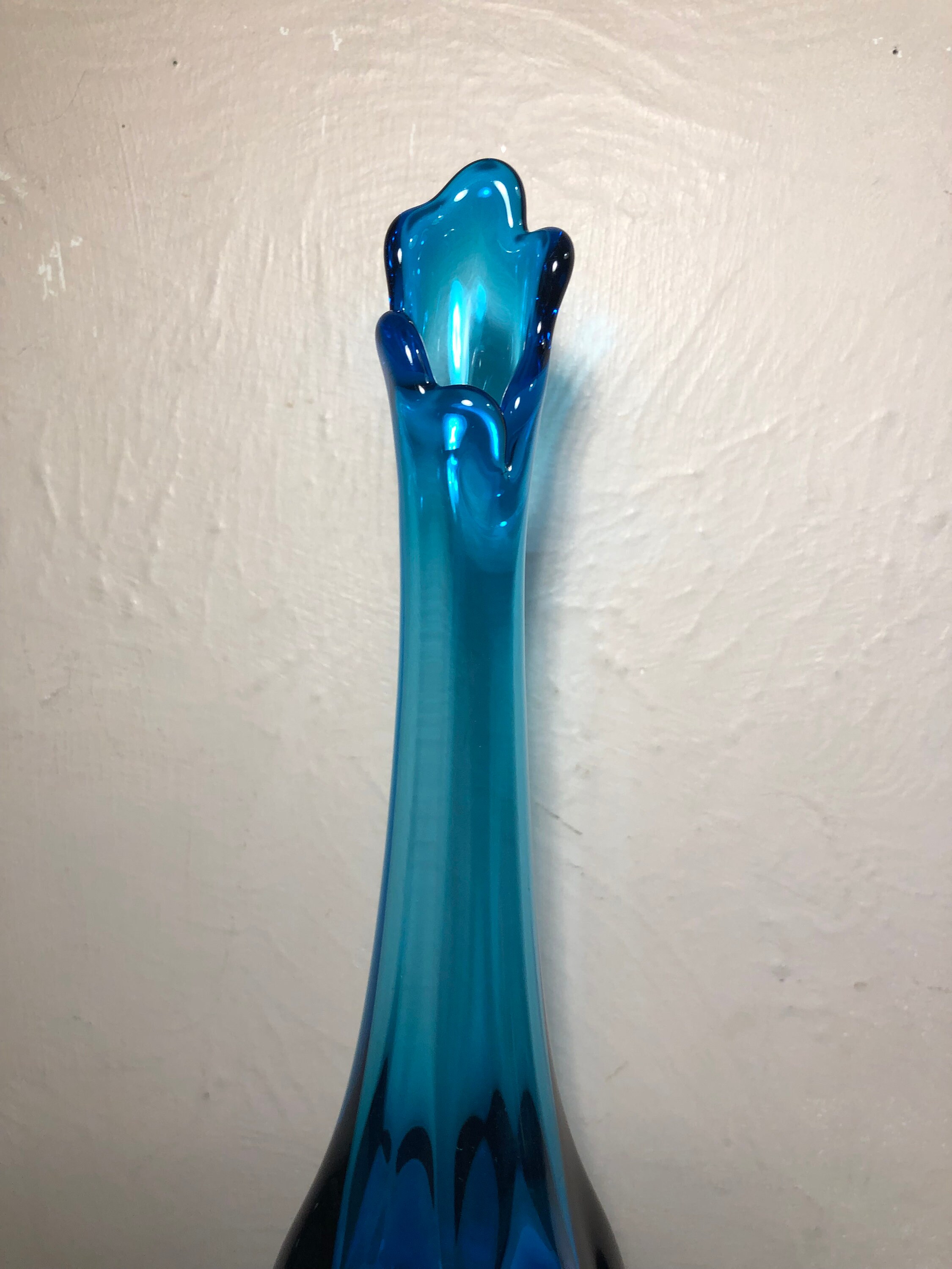 Vintage MCM Viking Glass Epic Blue Bluenique Six Petal Footed 14.5 ...