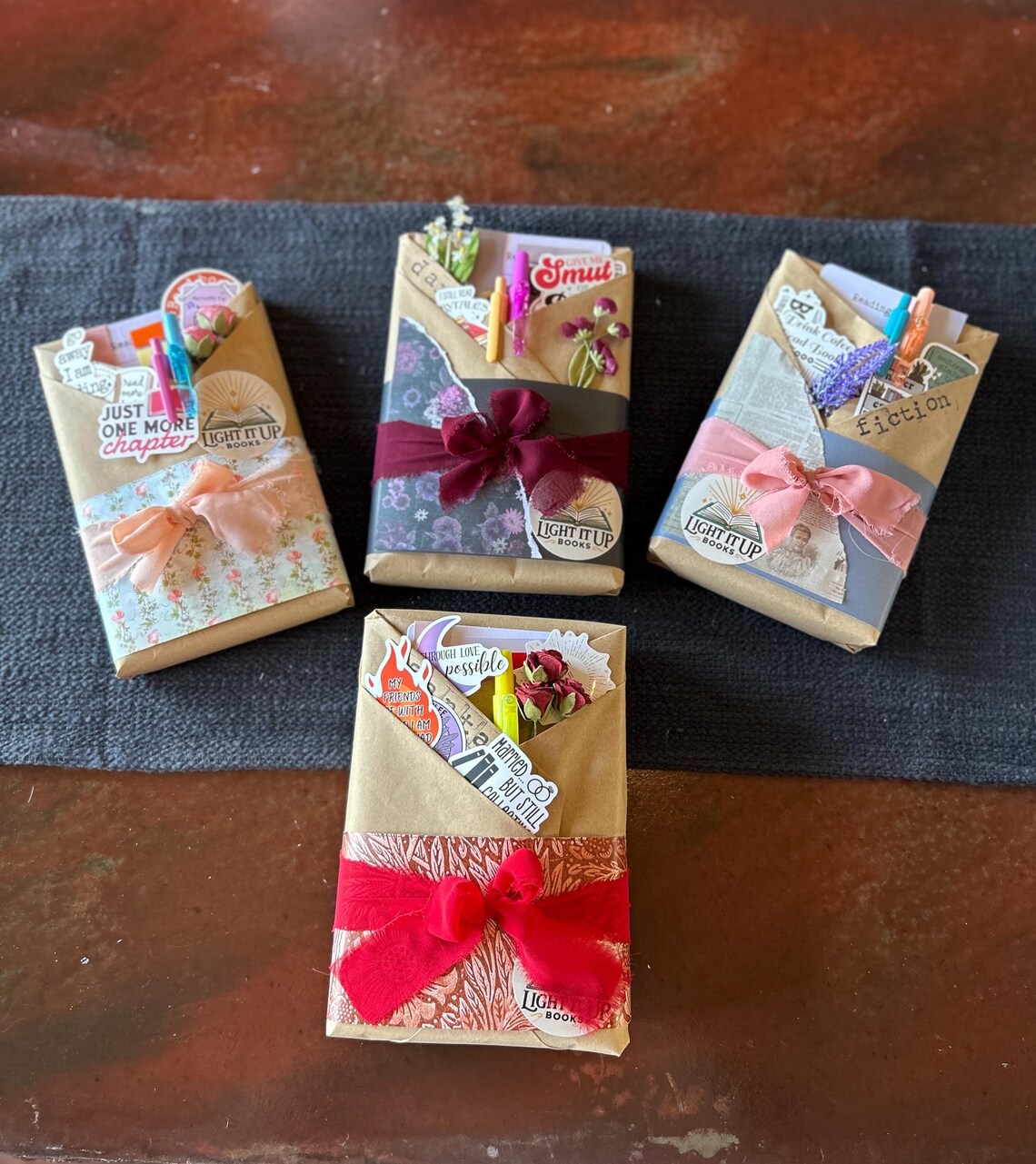 Blind Date With a Book - Etsy