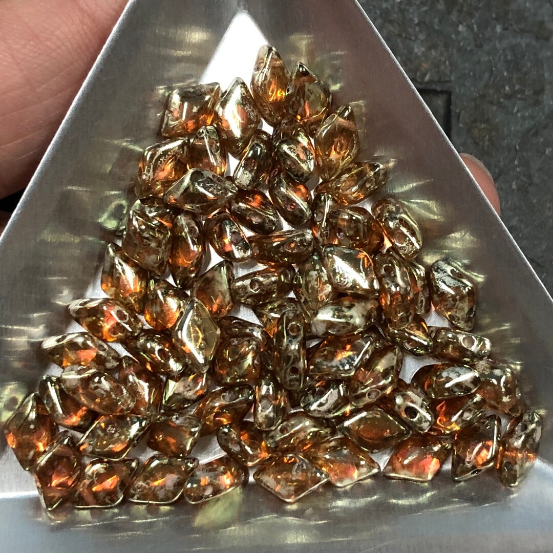 Gemduo Two-hole Bead 8x5mm Crystal Gleam Red Glaze (10 Grams) - Etsy
