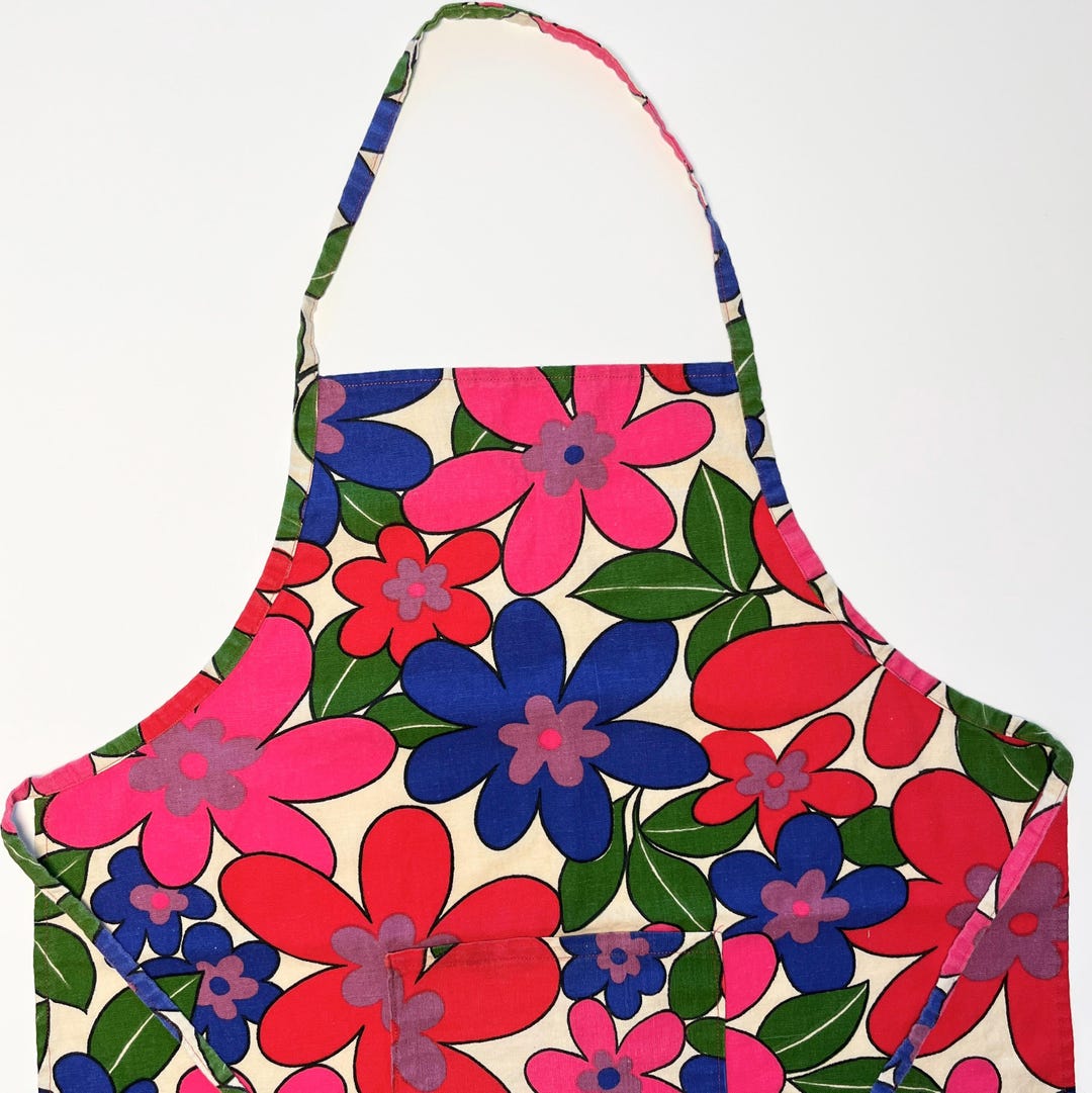 Vintage Apron | Floral Pattern | Flower Power | 1960s - Etsy