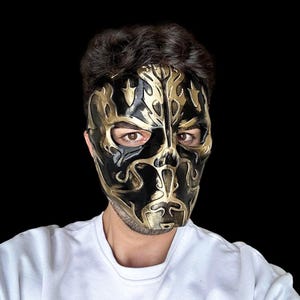 Skull Full Face Cosplay Mask Hunter Unisex Helmet Hand Painted Mask ...