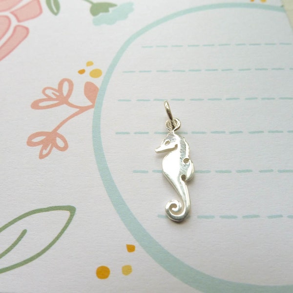 Seahorse Charm - Etsy
